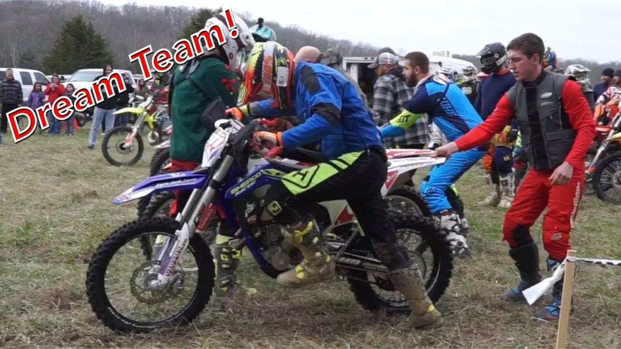 The Hot Dog Buddy Race! - YouTube
