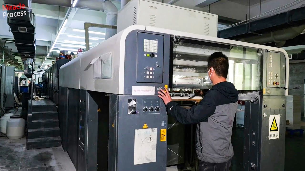 Chinese Factory Mass-produces Various Packaging Cartons - YouTube