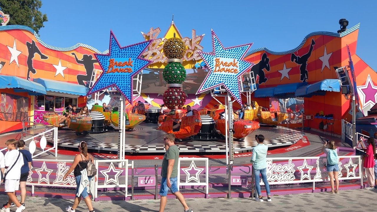BREAK DANCE At Weiner Prater/Off-Ride - YouTube