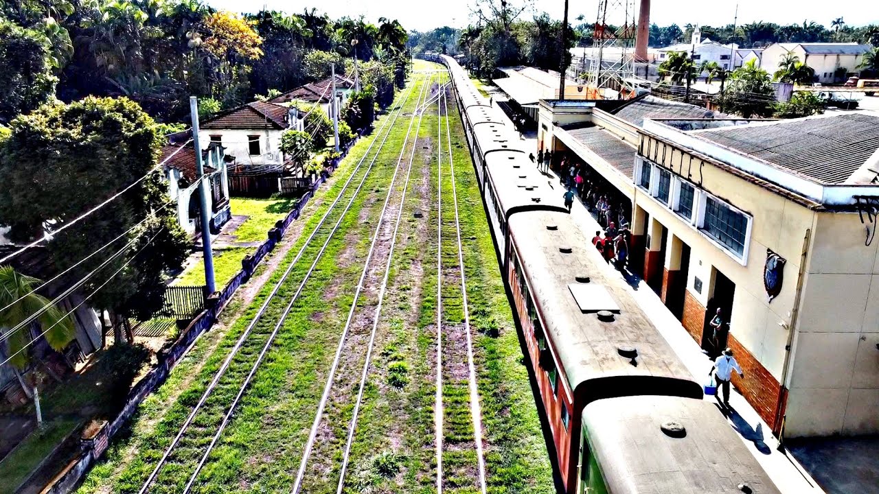 VIAGEM DE TREM EM UMA FERROVIA DE 100 ANOS NO VAGÃO IMPERIAL MAIS ...