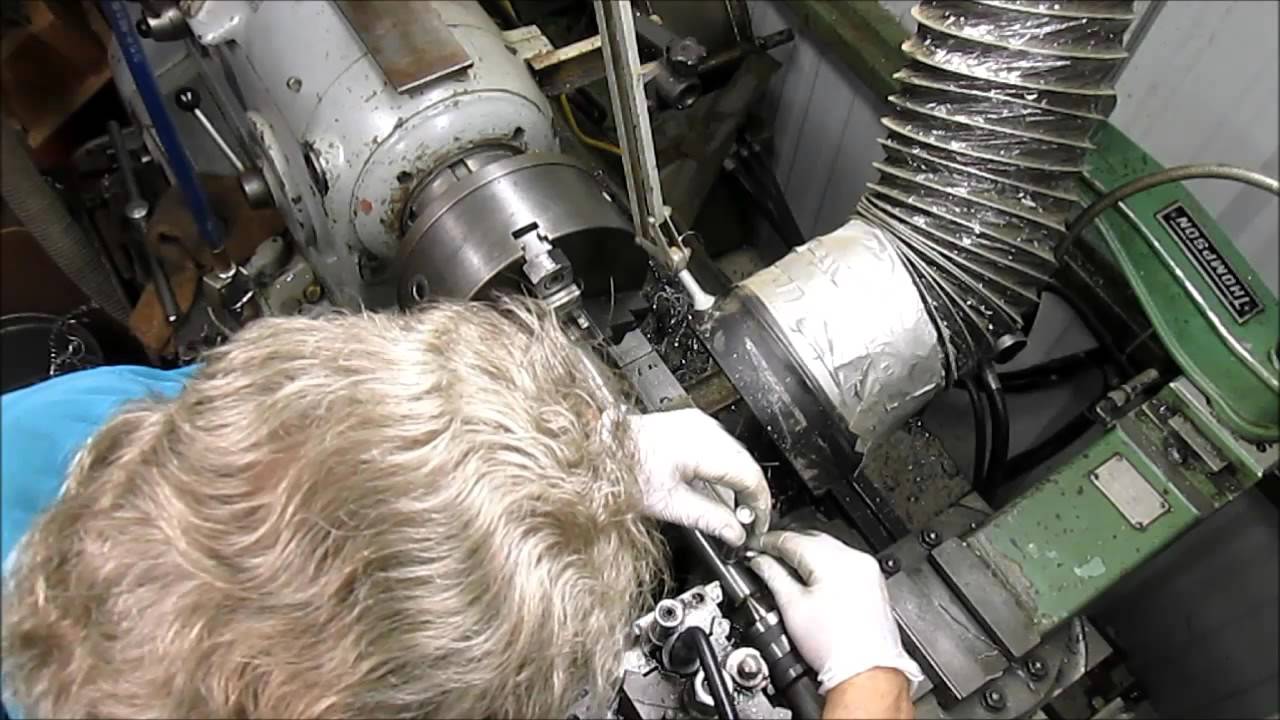 Motorizing a Harbor Freight tubing Roller #6 - YouTube