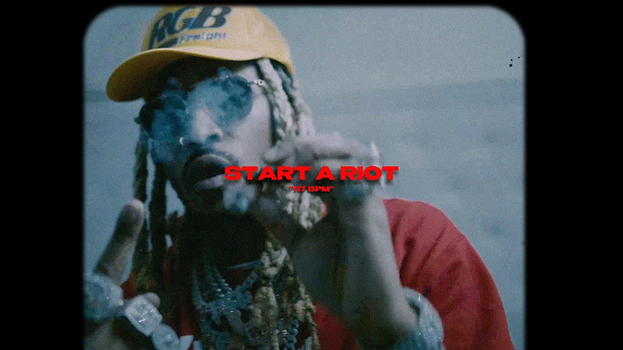 Future Type Beat "START A RIOT" - YouTube
