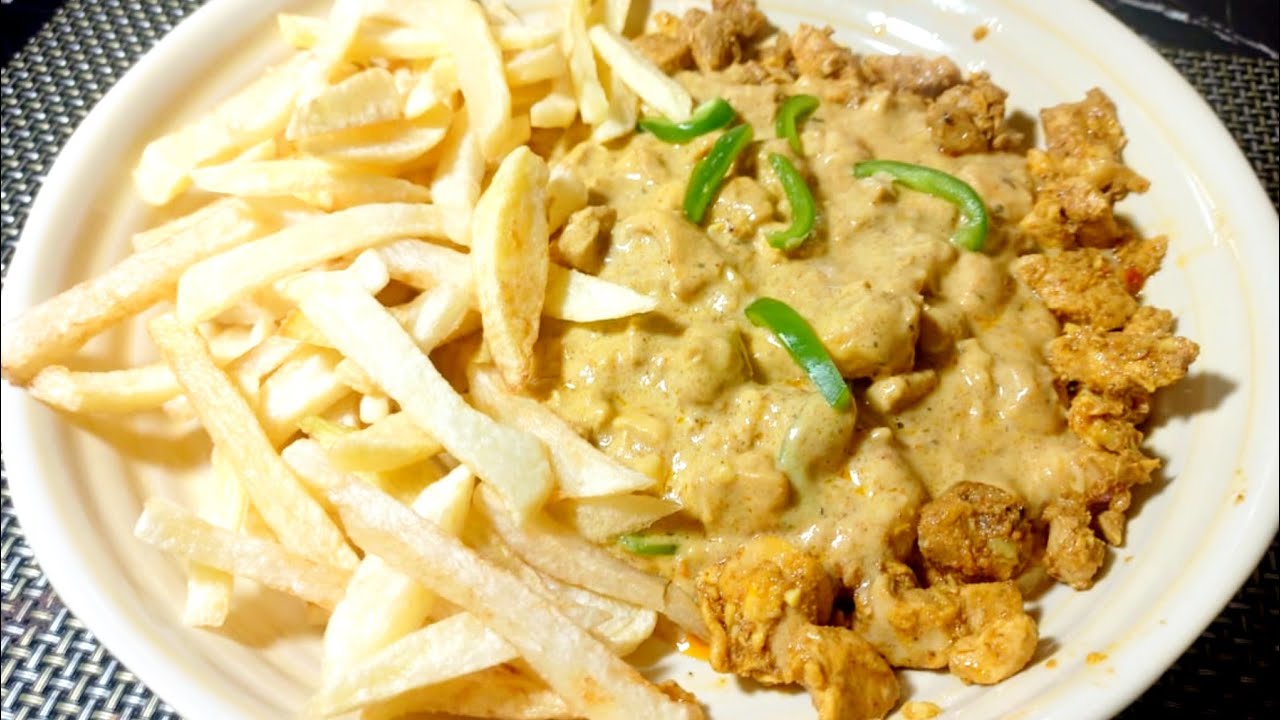 Chicken Alfredo fries🍟| loaded chicken Alfredo fries😋| creamy white ...