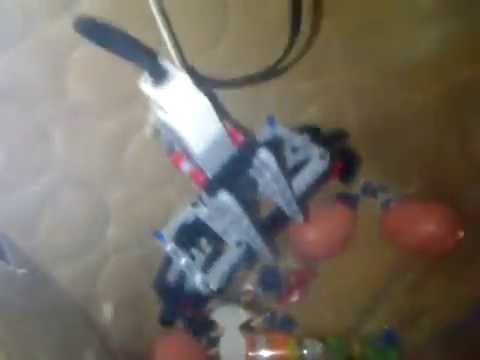 Lego EV3 Claw Machine - YouTube