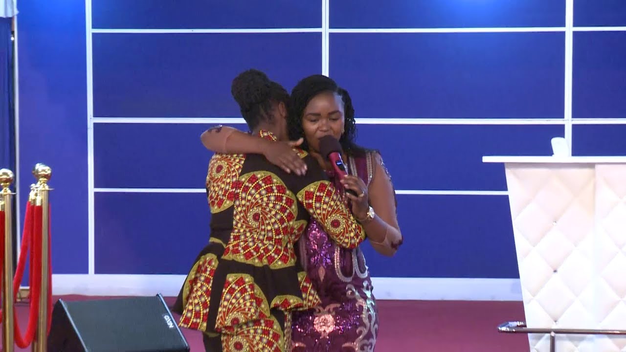 SHIRU WA GP GAVE ME THIS ON MY SONG DEDICATION DAY - YouTube