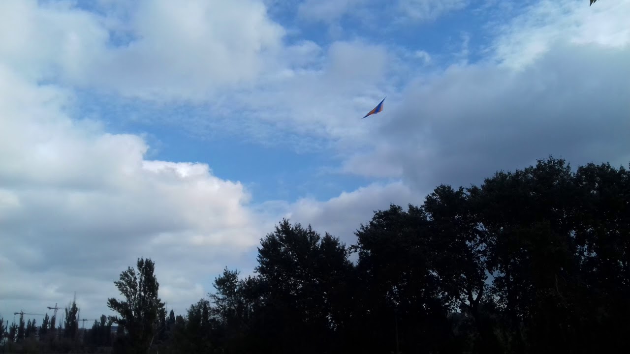 Urban Ninja Kite in Hungary, Marina-part - YouTube