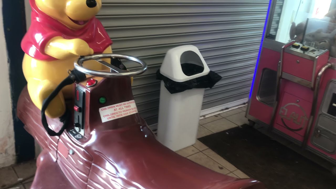 EMT Winnie the Pooh kiddie ride - YouTube
