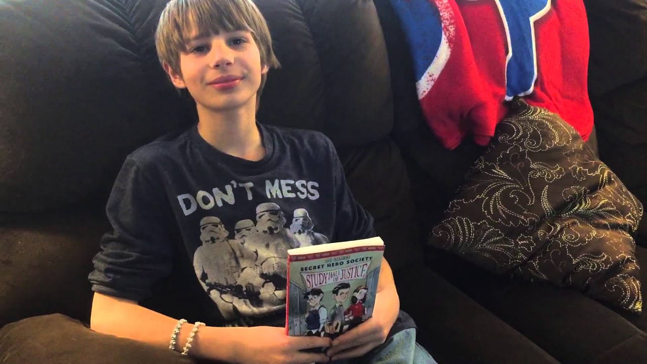 DC Comics Secret Hero Society Study Hall of Justice - YouTube