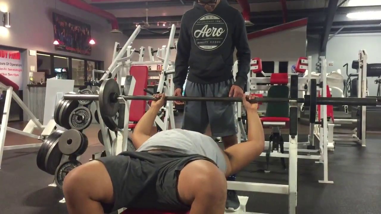 FUNNY PRE-WORKOUT VIDEO!! - YouTube