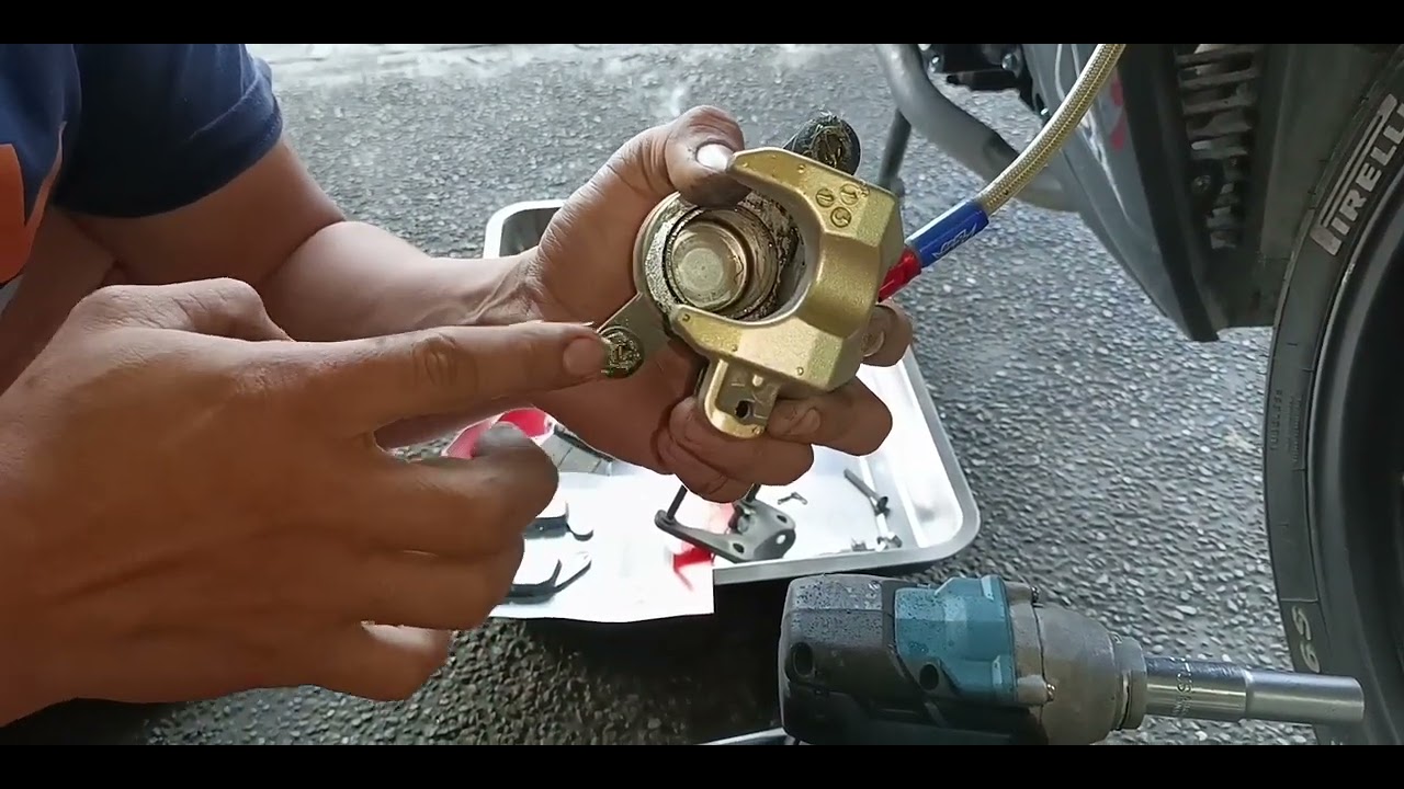 Yamaha Sniper 155 paano mag palit ng front and rear brake pad? # ...