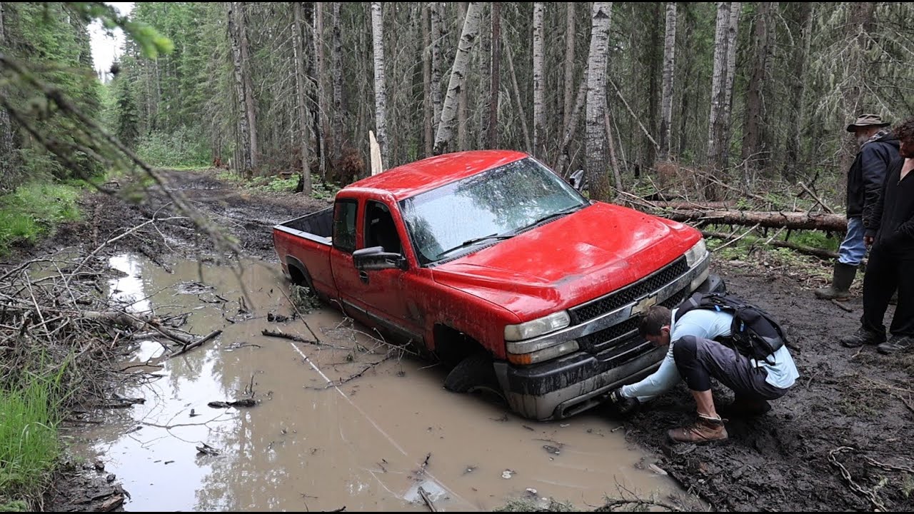 OFF ROAD City Folk RECOVERY, stuck in the boons - YouTube