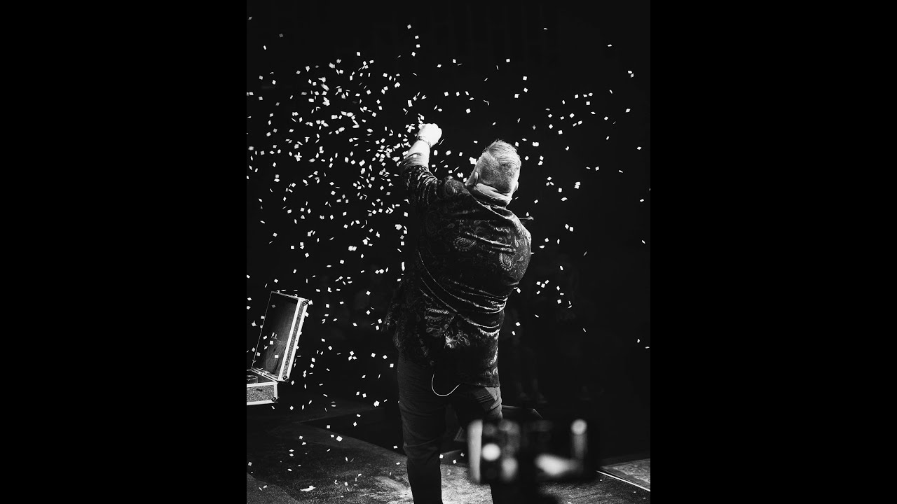 Snow Storm Magic Trick In India Magic by Scott Wolf Portland's Hottest ...