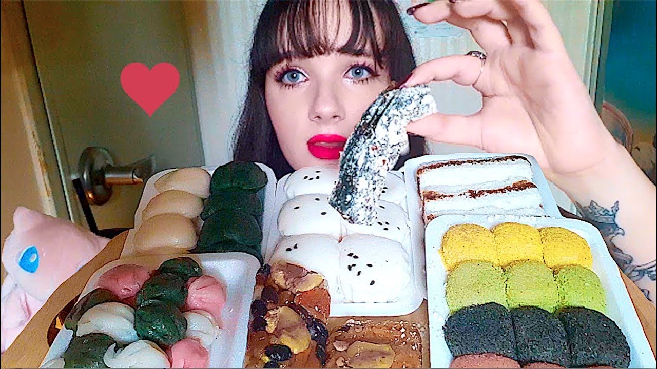 SUPER STICKY & CHEWY KOREAN RICE CAKES MUKBANG 🍡떡 먹방 - YouTube