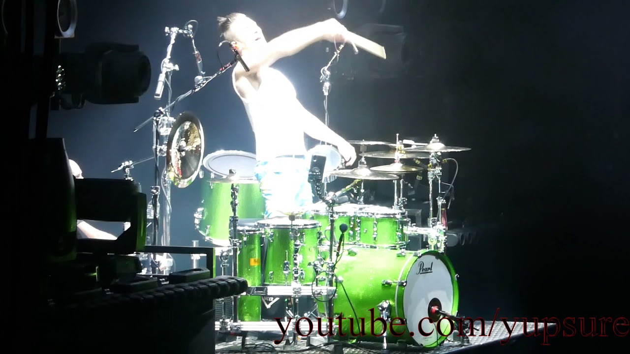 Halestorm - Drum Solo - Live HD (PPL Center 2019) - YouTube