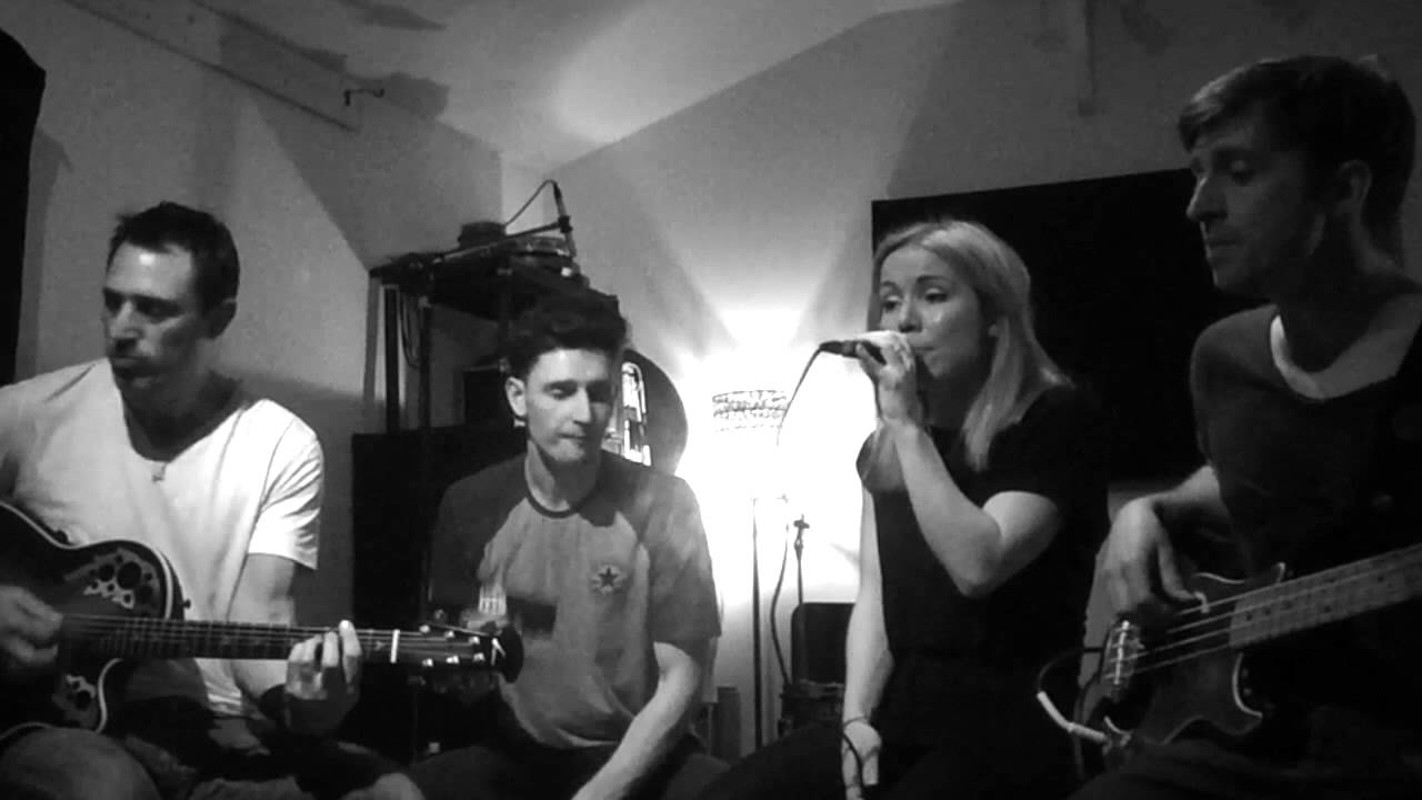 Ruby & The Rhythms - Four-piece Live Acoustic Jam - YouTube