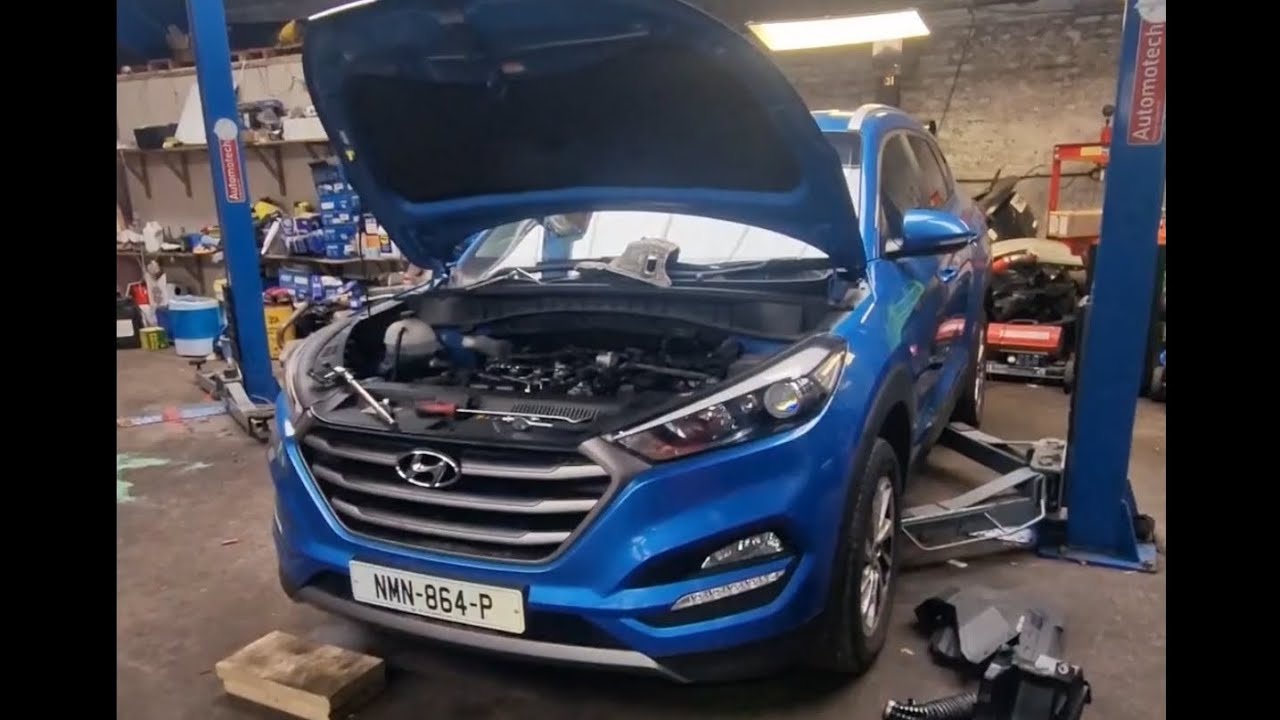 Hyundai Tucson 1.7 crdi - Turbo Removal - YouTube