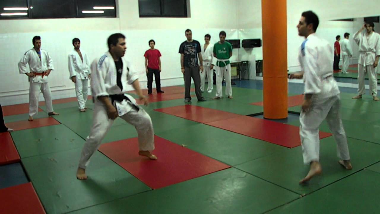 uke mawashi tsuki, tori blokeo, age tsuki, ogoshi - YouTube