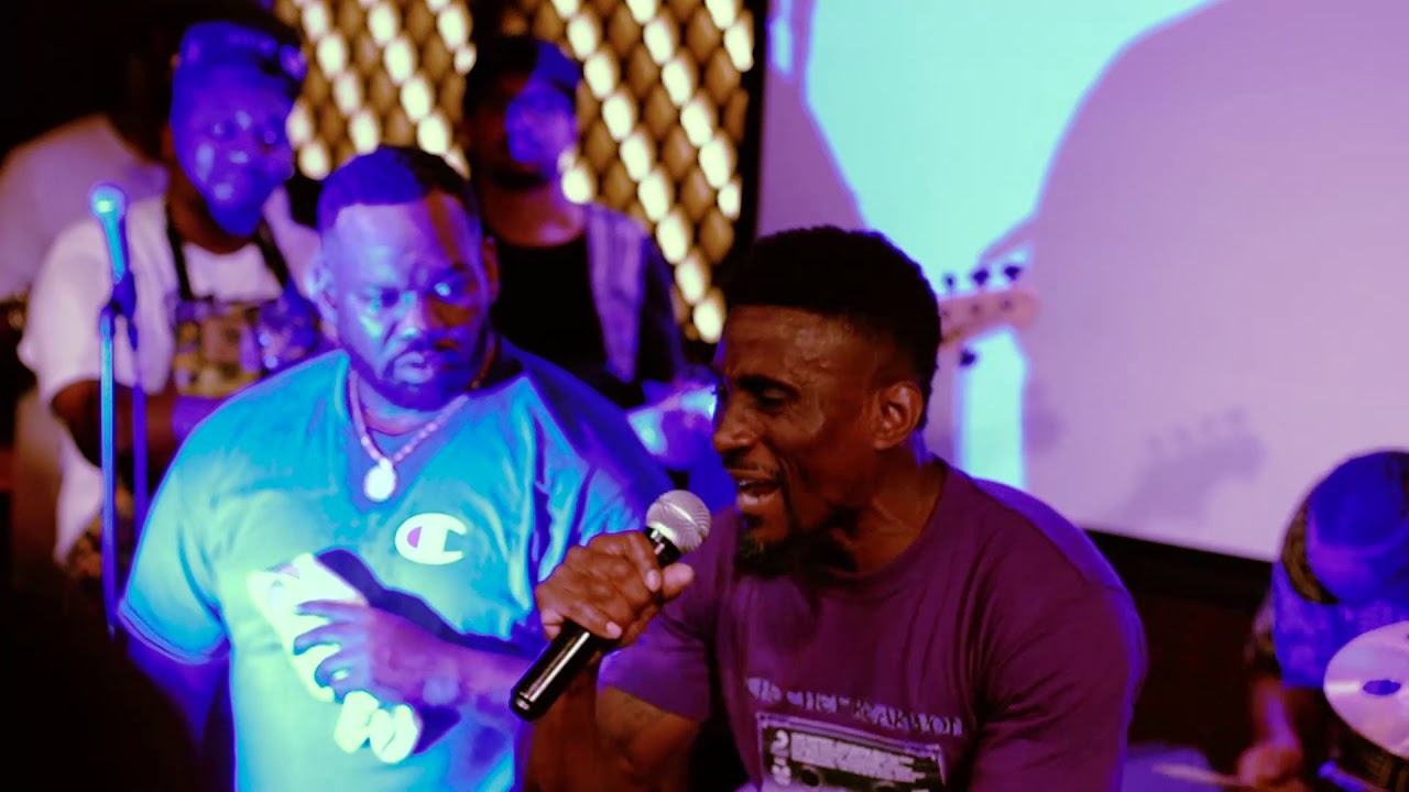 Blackachino Tribute Chip Banks During Chef Ed's Tribute To Raekwon The ...