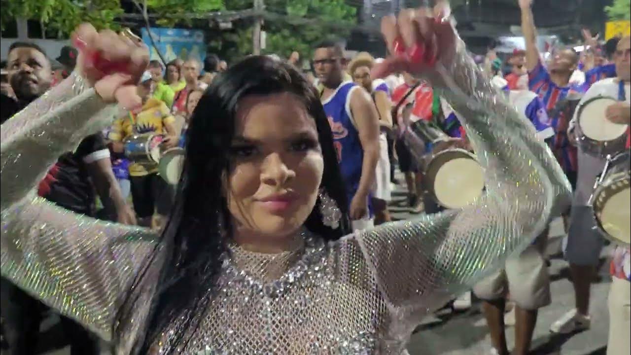 UNIÃO DA ILHA 2024 | JULIANA SOUZA NO ENSAIO TÉCNICO (22/11/23) - YouTube