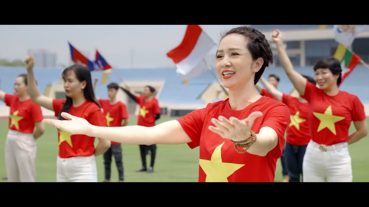 ĐƯỜNG ĐẾN NGÀY VINH QUANG - THÚY HIỀN WUSHU ft RAPPER RICA | Official ...