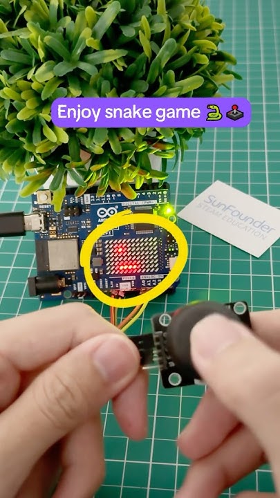 The classic Snake game from your old Nokia phone on the @Arduino UNO R4 ...