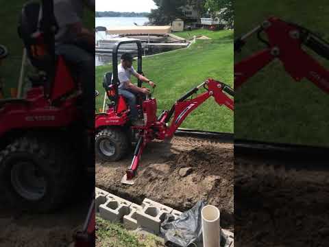 Massey Ferguson gc 1723 - YouTube