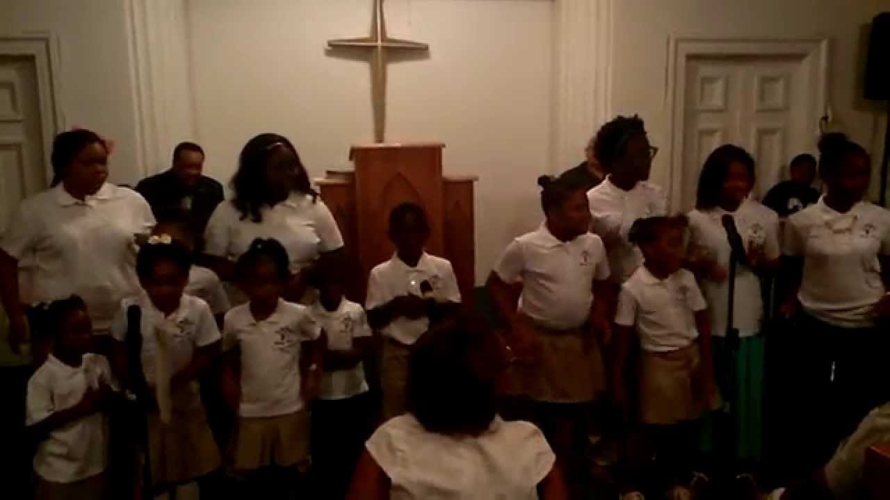 Fresh Wind Christian Church Children's Choir - 8.1.14 - YouTube