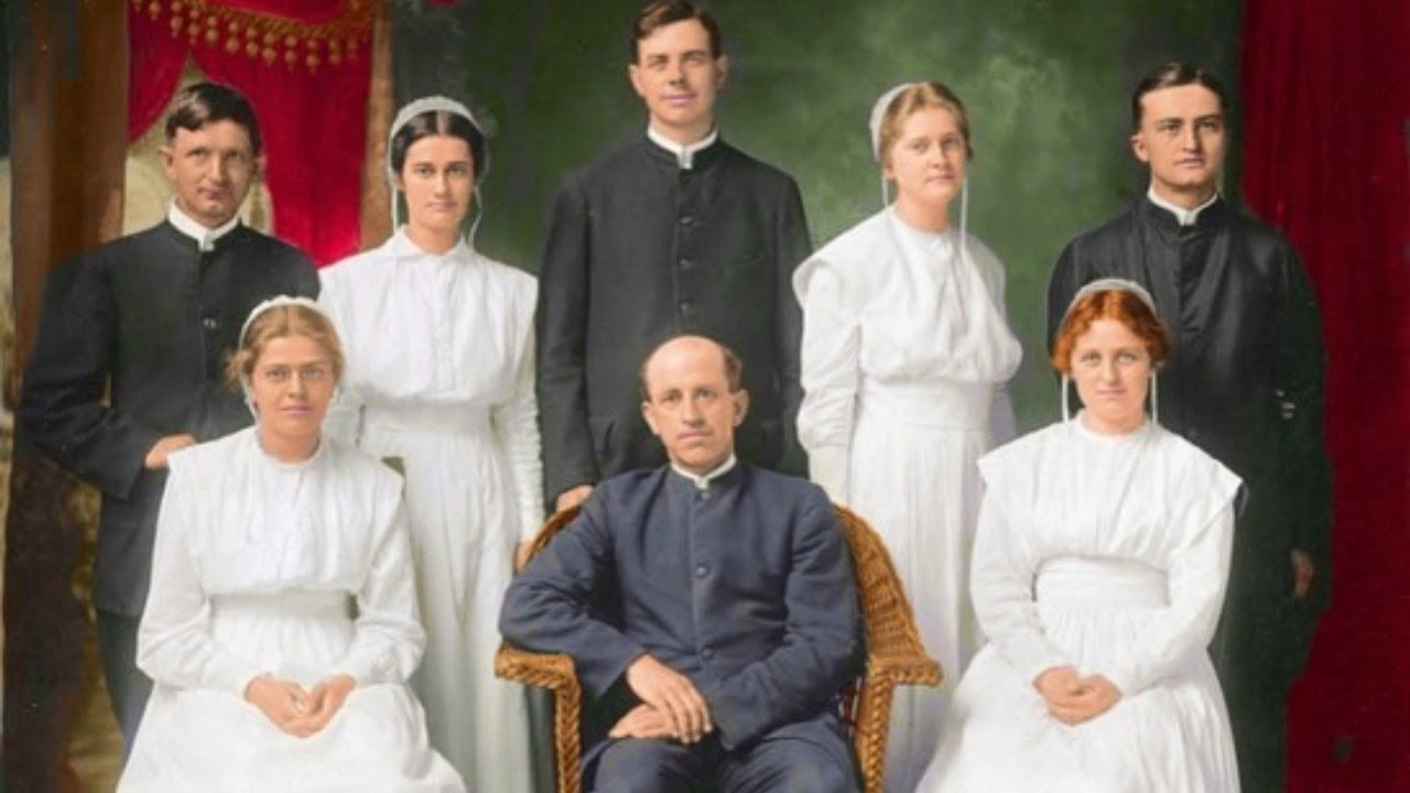 Fancy To Plain A History On Mennonite Womens Fashion From 1880 2020 Youtube