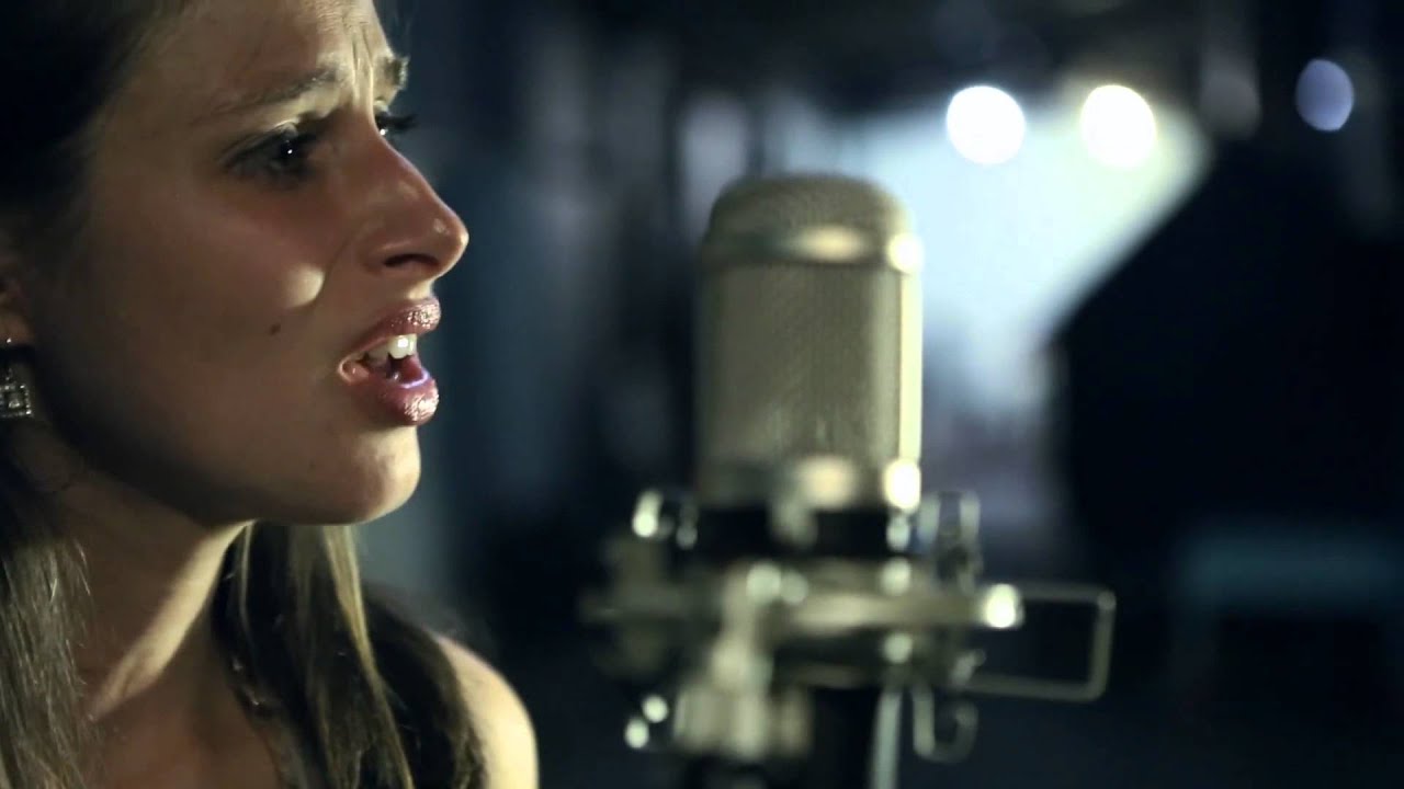 BISAN PA DUET RUSSIAN GIRL WITH DAVID MUZIO - YouTube