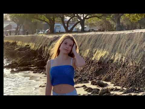 Photoshoot with pretty teen model at Mooloolaba River in Queensland Australia