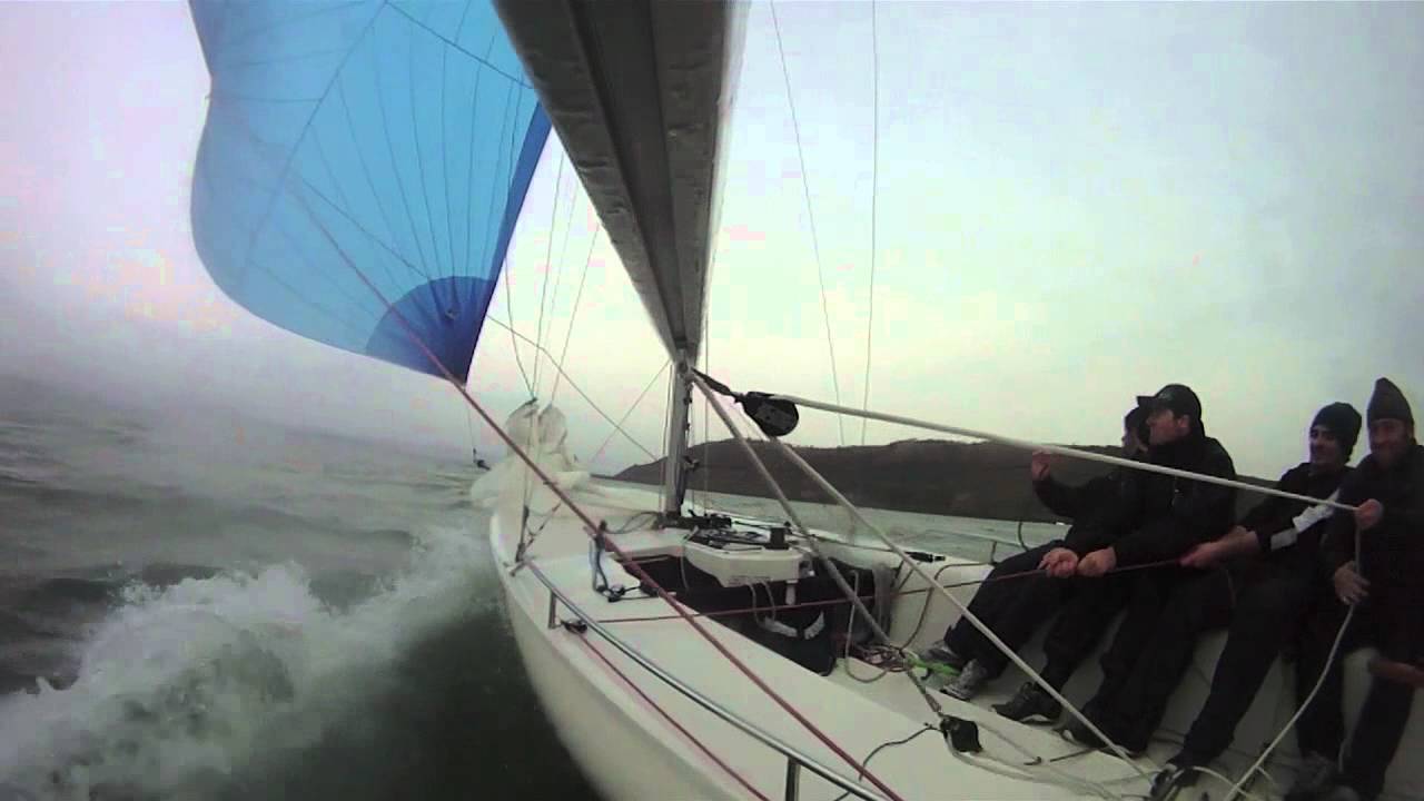 1720 Sportsboat Fun - YouTube