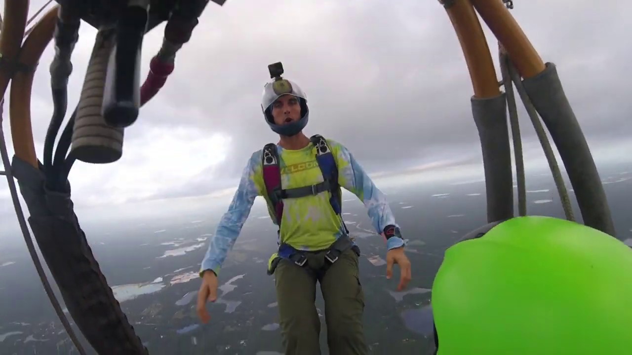 Balloon jump with much friends - YouTube