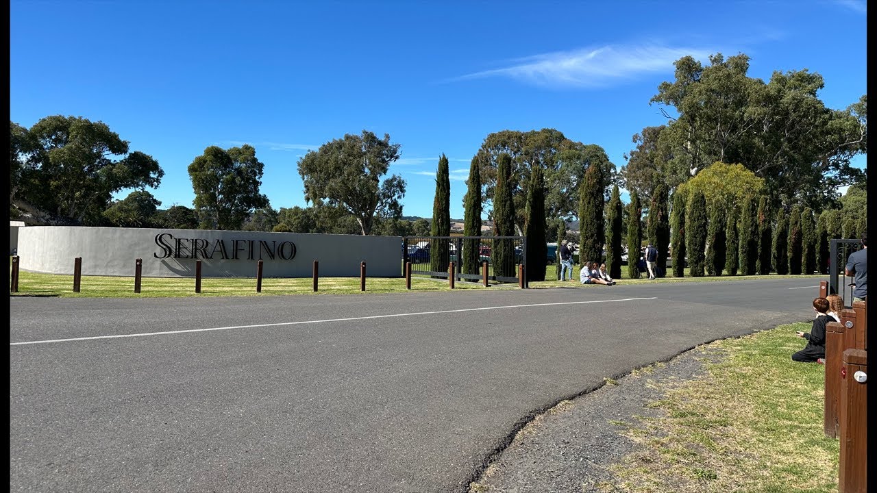 (🔴) Live! Grand Parade - McLaren Vale Vintage and Classics | Serafino ...