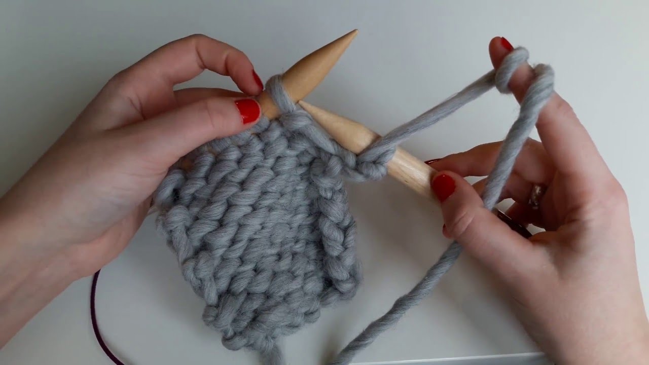 Apprendre à tricoter : 3 - Le Point de Jersey - YouTube