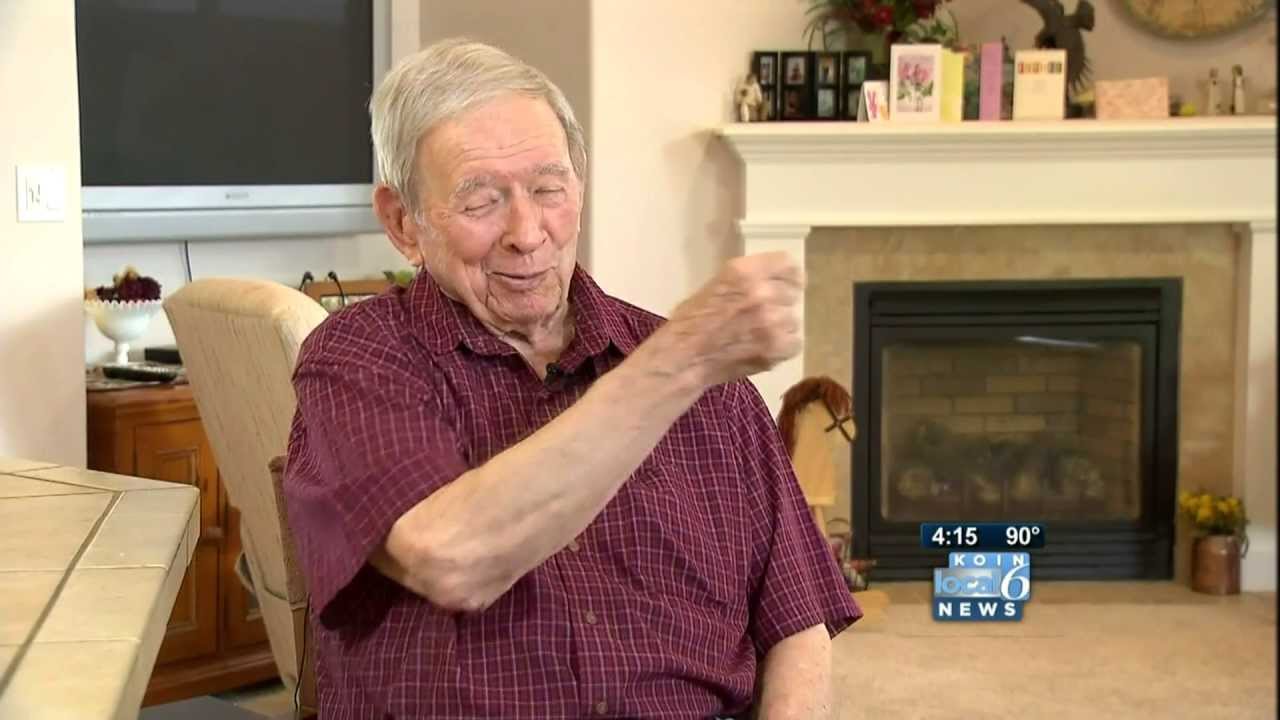 Leonard Dewitt's Medal of Honor - YouTube