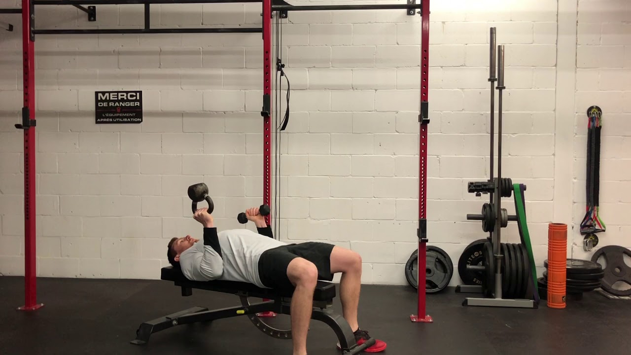 DB Bench Press (Isometric + Dynamic) - YouTube