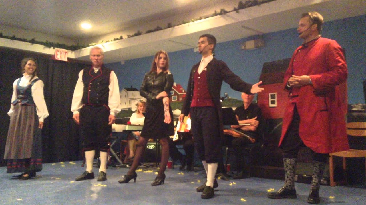 Dragon lady & singer at the Scandinavian pavilion - YouTube