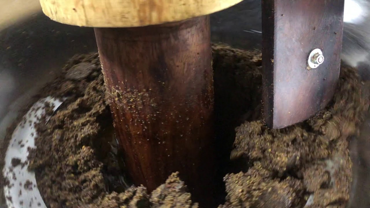 immunity booster Mustard oil extraction by cold pressed method (Lakadi ...