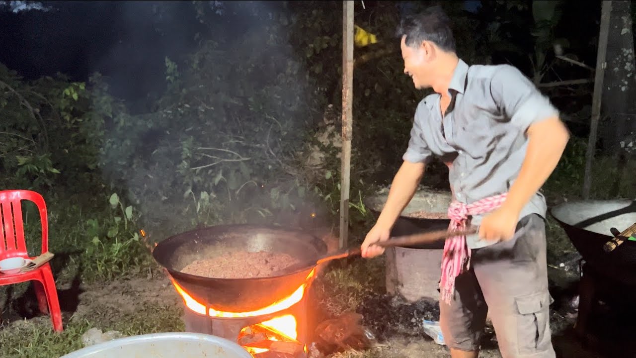 ទិចនិចការធ្វេីម្ហូបការអ្នកតាកែវ Takeo Province Cooking Techniques - YouTube