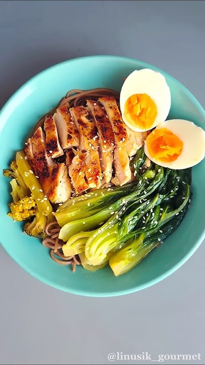 Корейский суп с пак чой и лапшой #корейскийсуп ##пакчой #соба # ...