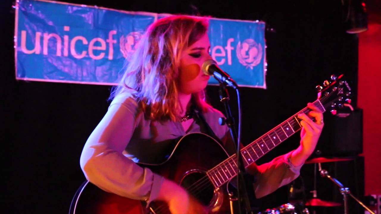 Lucy Alderson EntertAID2014 - YouTube