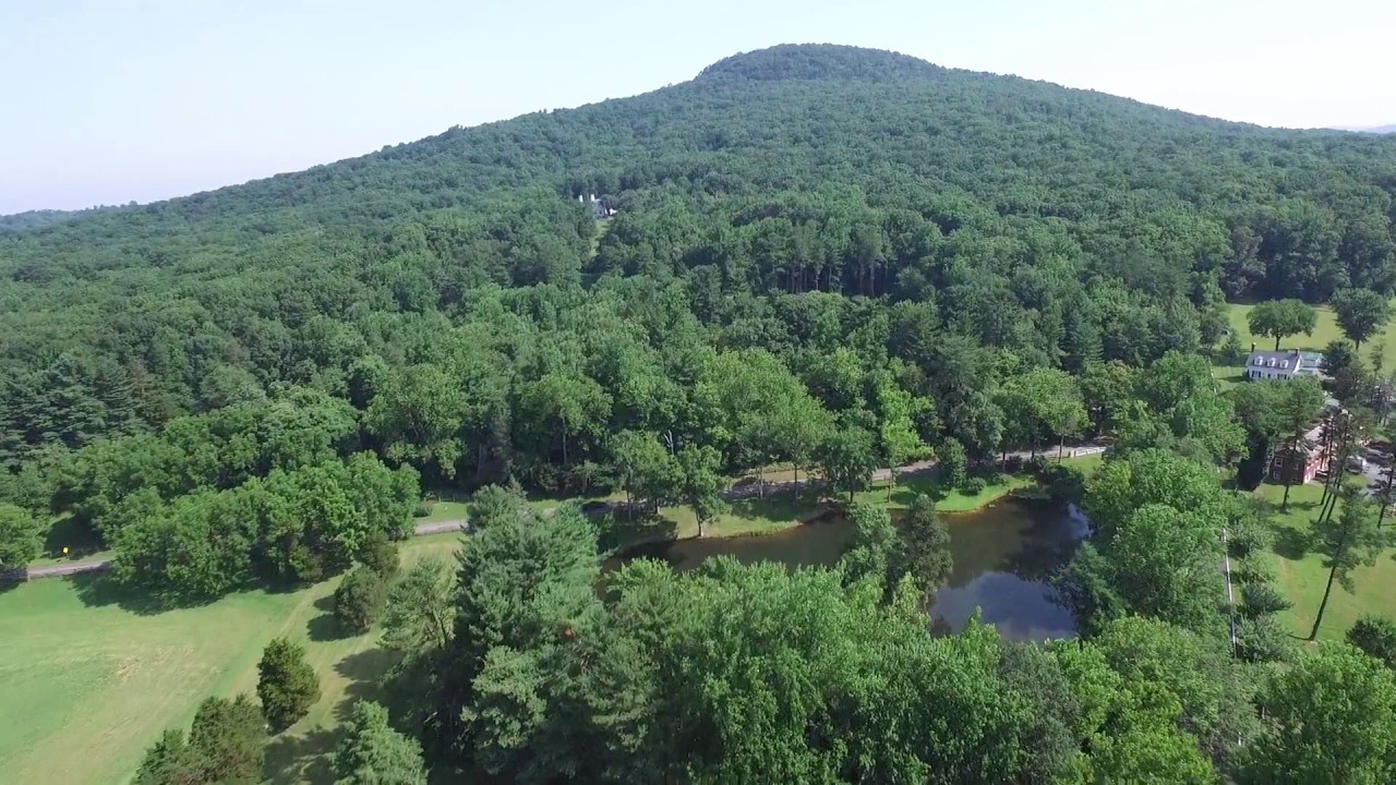 Sugarloaf Mountain Drone Tour. Dickerson, Maryland - YouTube