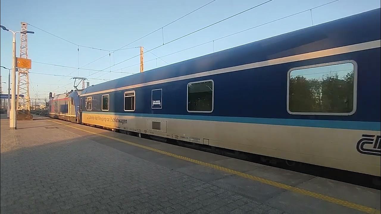 IC CHOPIN odjazd pociągu ze stacji Warszawa Wschodnia. - YouTube