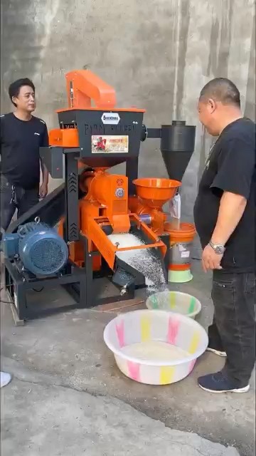 Commercial rice mill with 11kw motor,capacity:600kg/hour. - YouTube