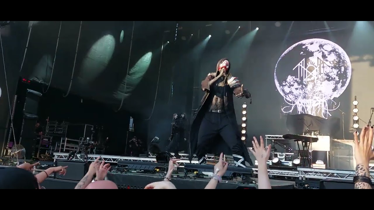 Sleep Token - Like That - Budapest Park, Budapest 2023/08/02 - YouTube