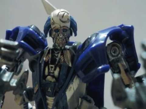 Transformers Dark of the moon Stop motion (part 3)(Spanish)(Space race)