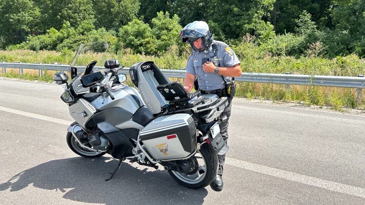 OSHP motorcycle units patrol construction zones - YouTube