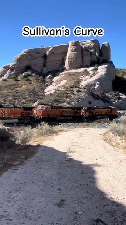 Famous Sullivan’s Curve! A Whole New Look! 2 Beastly Heavy Manifest Trains! UP vs BNSF! Who’s ...
