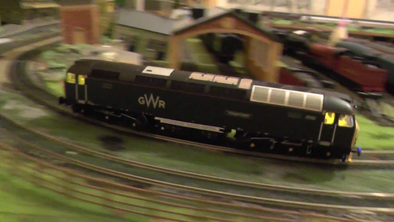 Colin's model railway digital with scenics DMU 105 and Class 57 GWR ...