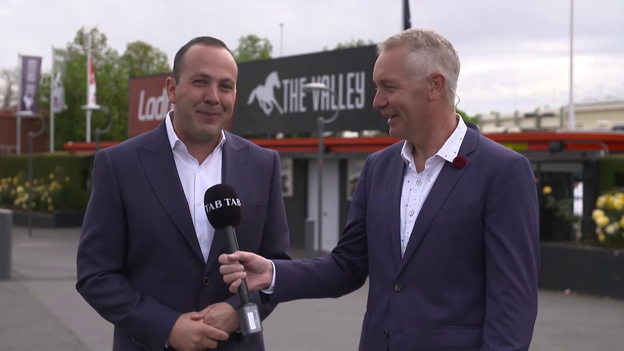 Brent Zerafa Previews The 2018 Cox Plate - YouTube